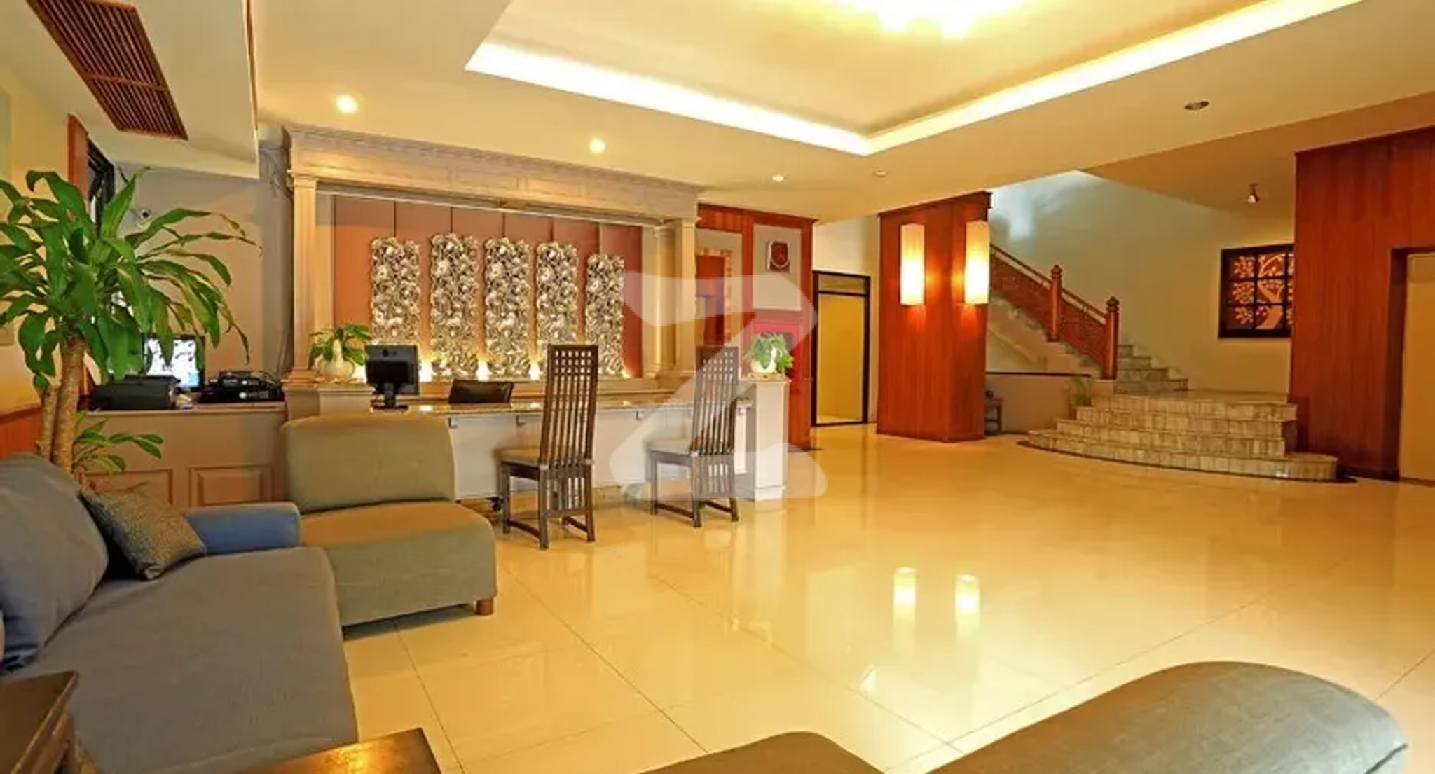 ดิ เอ็มบาสซี่ เฮ้าส์ คอนโดมิเนียม (The Embassy House Condominium)
